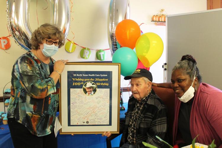 North-central Texas World War II vet, cutting horse trainer recalls ...