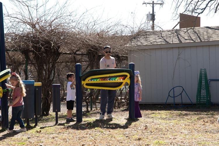 Texas Outlaws visit Cleburne to deliver water to Upbring | Local News ...