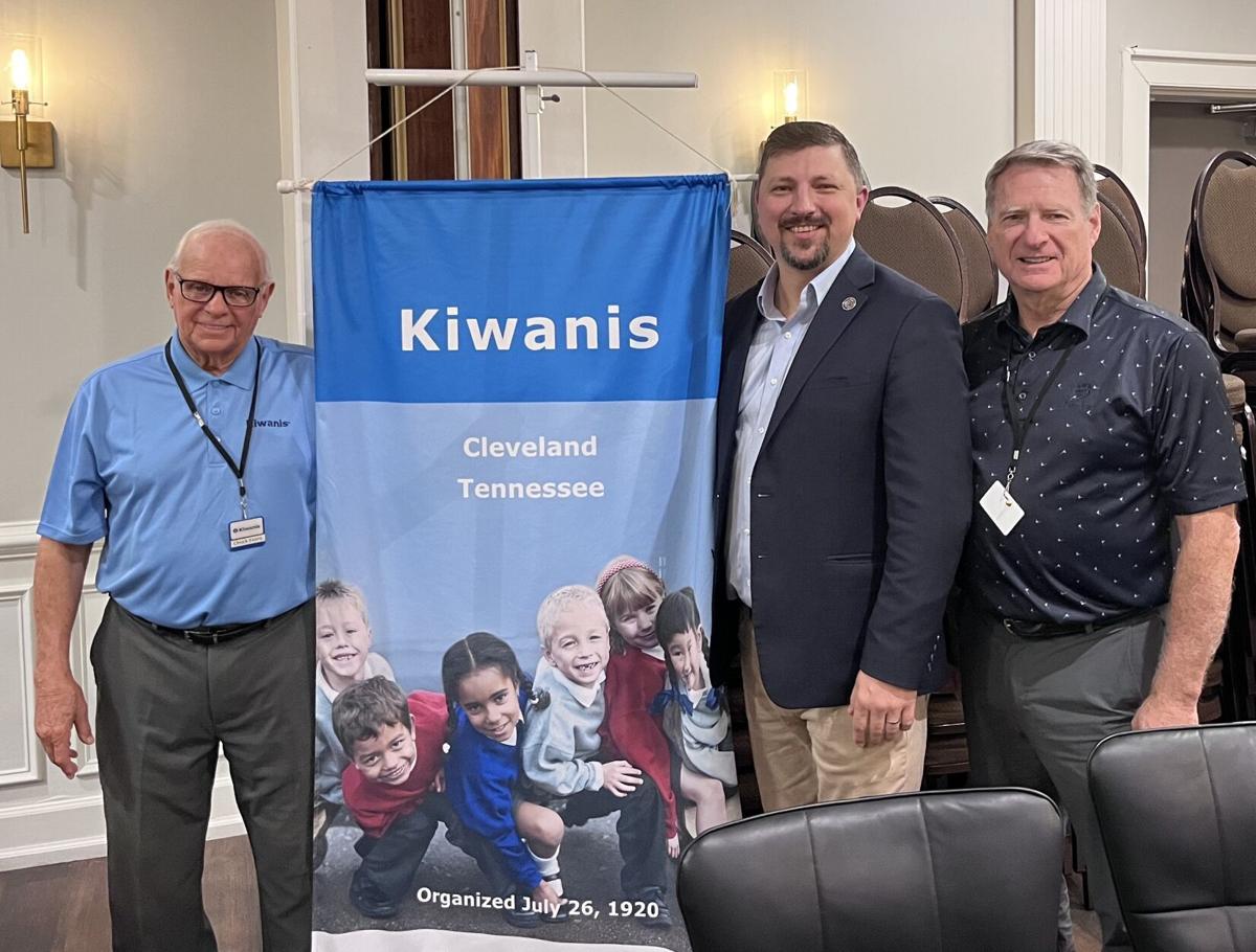 Lowe: The nuclear family is the 'cornerstone of every healthy society ...