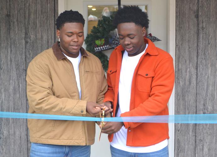 Two new Habitat for Humanity homes dedicated | News | clevelandbanner.com