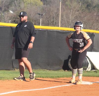 Bearettes trample Tigers, again | Sports | clevelandbanner.com