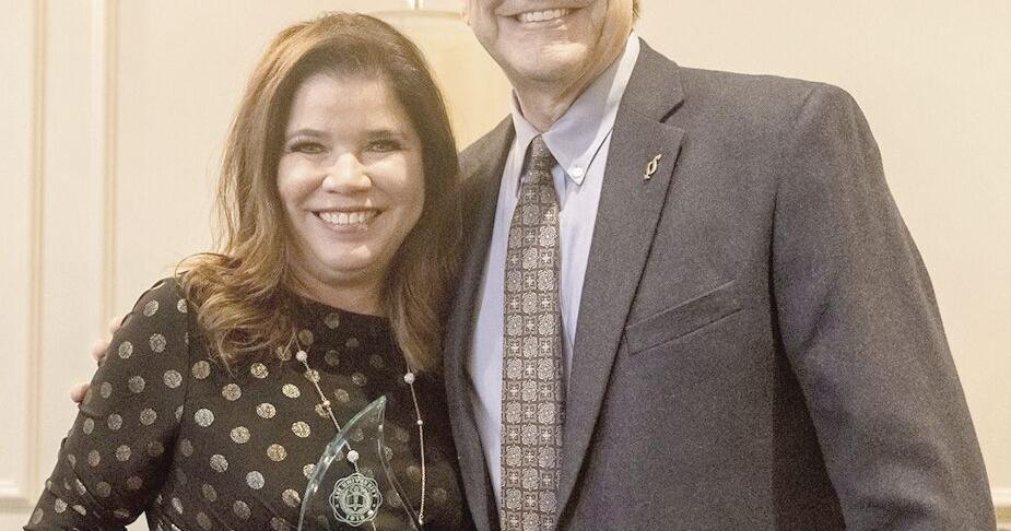 Lee names Juarez Distinguished Alumna of the Year | News ...