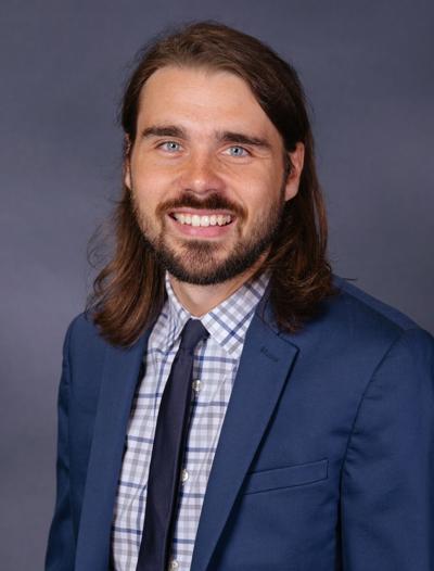 Walker receives Lee University’s Excellence in Advising Award | News ...