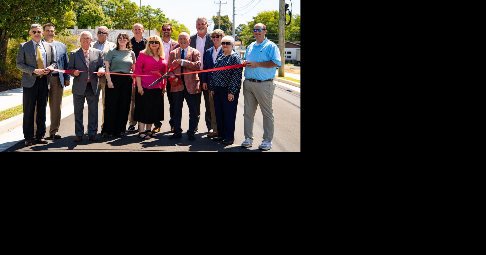 City cuts ribbon for new Central Avenue sidewalks | News | clevelandbanner.com
