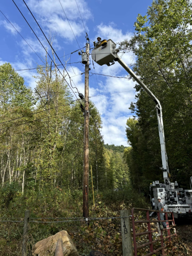 Cleveland Utilities' line crews return home | News | clevelandbanner.com