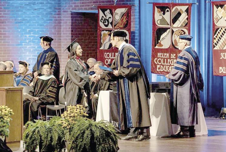 Tolle inspires graduates during Lee’s summer commencement | News ...