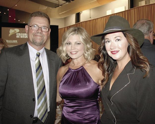 United Way's Women United raises more than $130,000 in 10 minutes ...