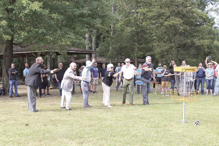Disc golf course officially opens, first tournament set for Oct. 8 ...