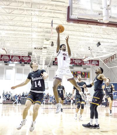 Hoop Flames flog Falcons | Sports | clevelandbanner.com