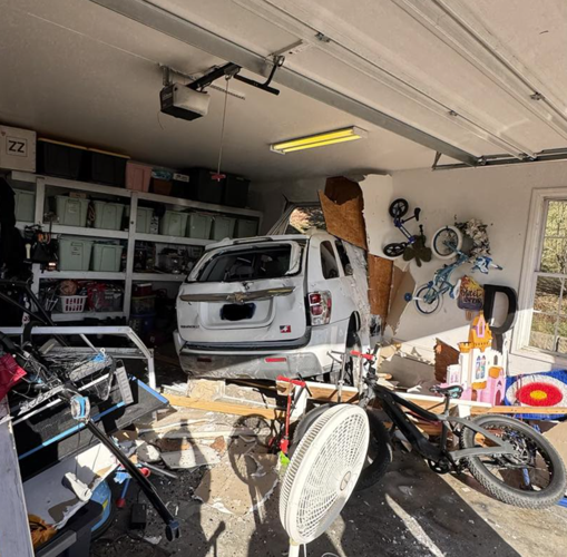 Vehicle crashes into garage | News | clevelandbanner.com