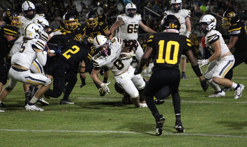 Mustangs buck Tribe for region crown | Sports | clevelandbanner.com