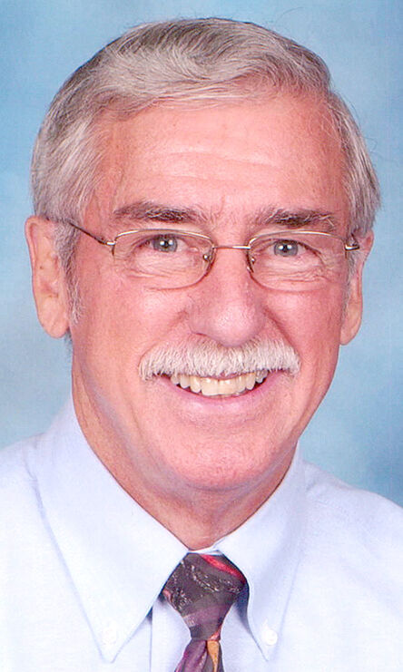 Coach Earl Wayne Rowan | Obituaries | clevelandbanner.com