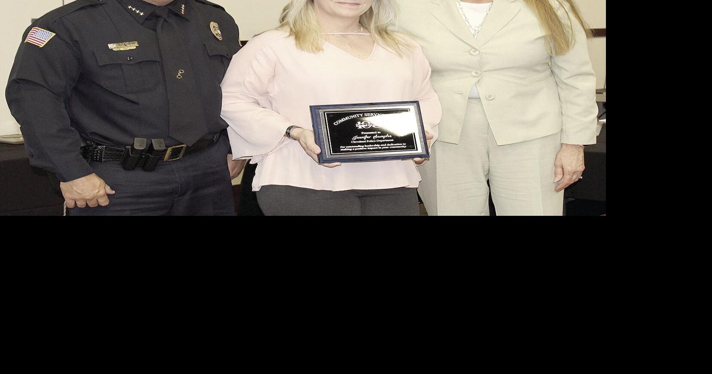 Jennifer Samples receives Cleveland 100's Community Service Award ...