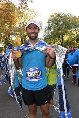 Rabbi Noah Leavitt to run for Friendship Circle in New York Marathon ...