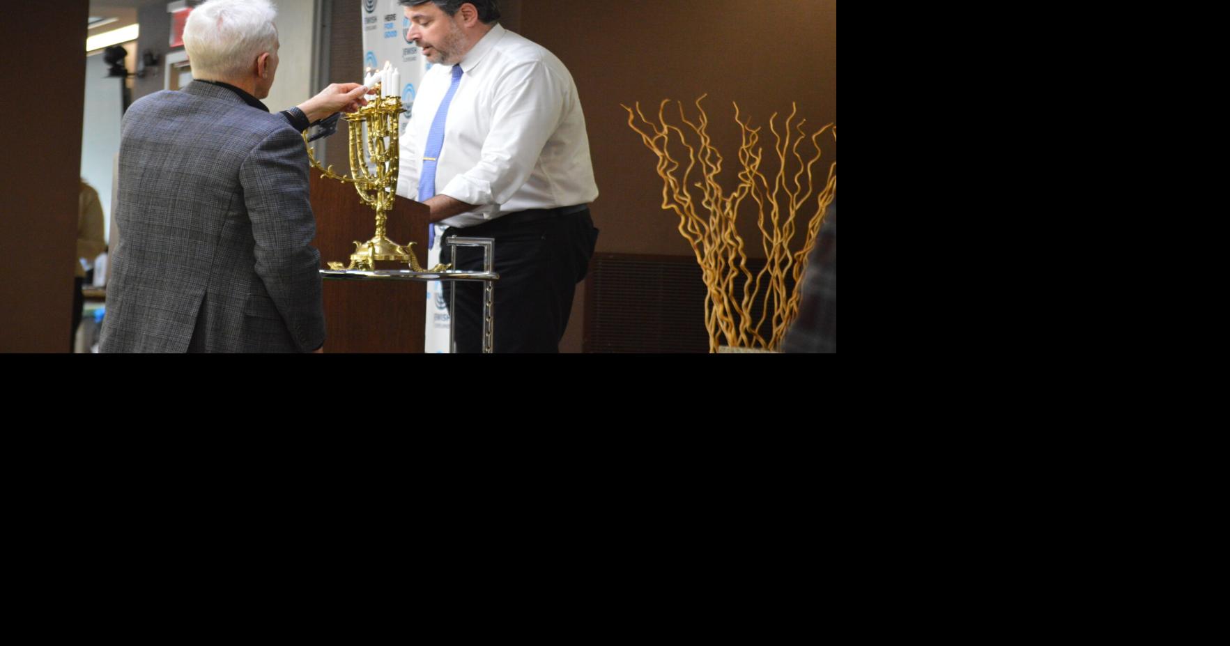 Federation lights menorah in support of Sydney Jews | Chanukah ...