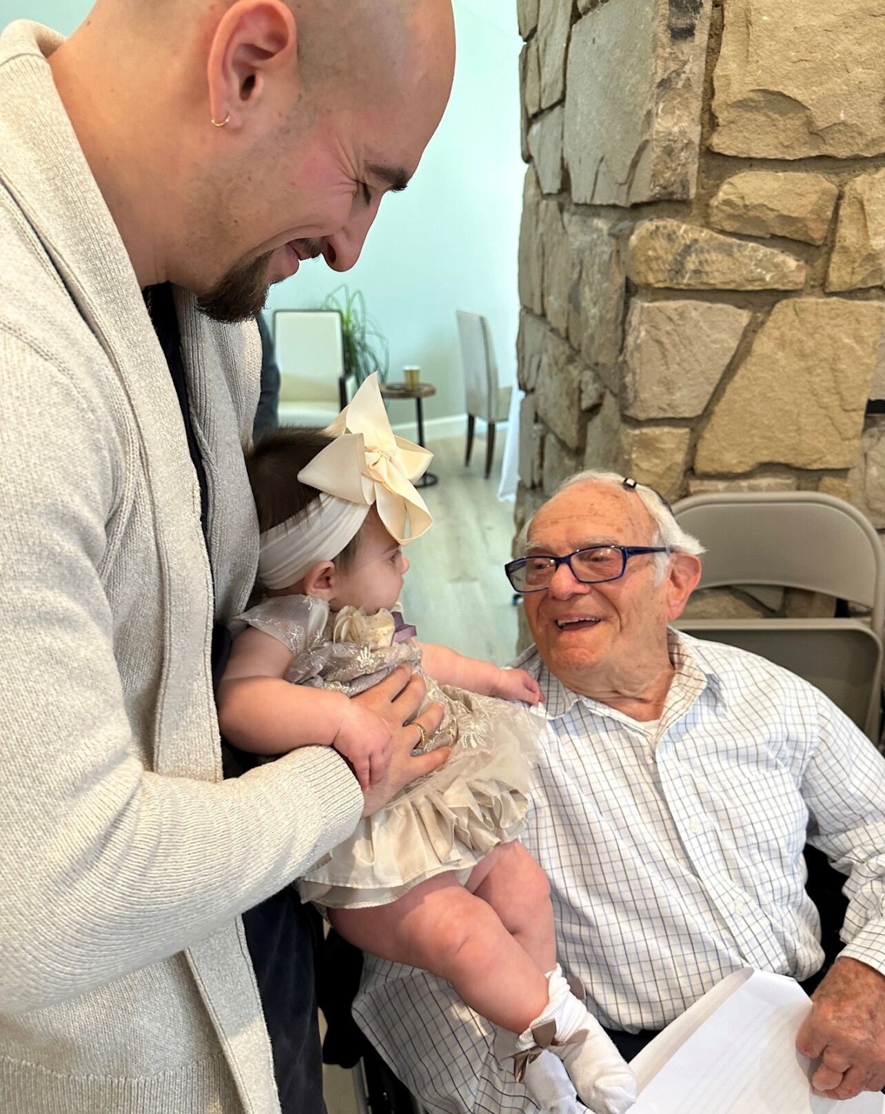 Granddaughter’s naming salute to grandfather’s WWII liberator | Local ...