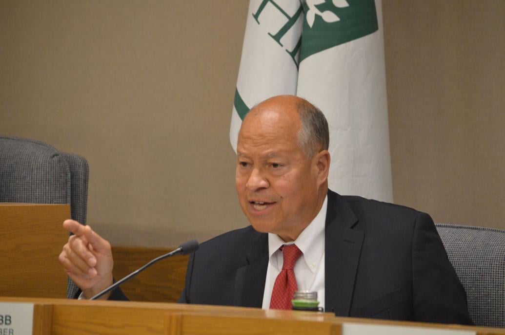 Cleveland Heights mayor asked to resign following accusations of ...