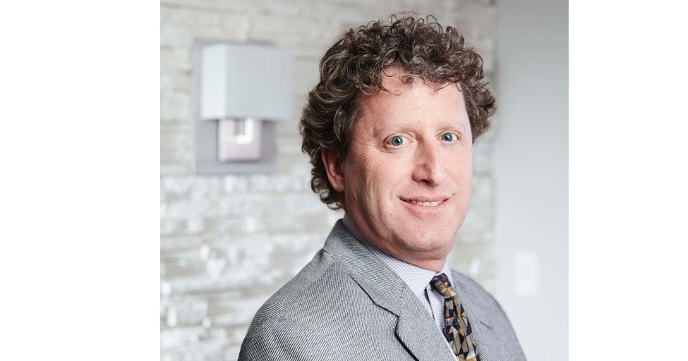 Levy brings customized knee implant surgery to Cleveland | Health ...