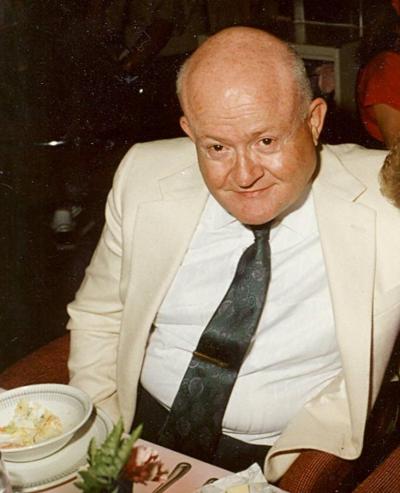 Optometrist and contact lens pioneer Donald Harris was 78 | Find this ...