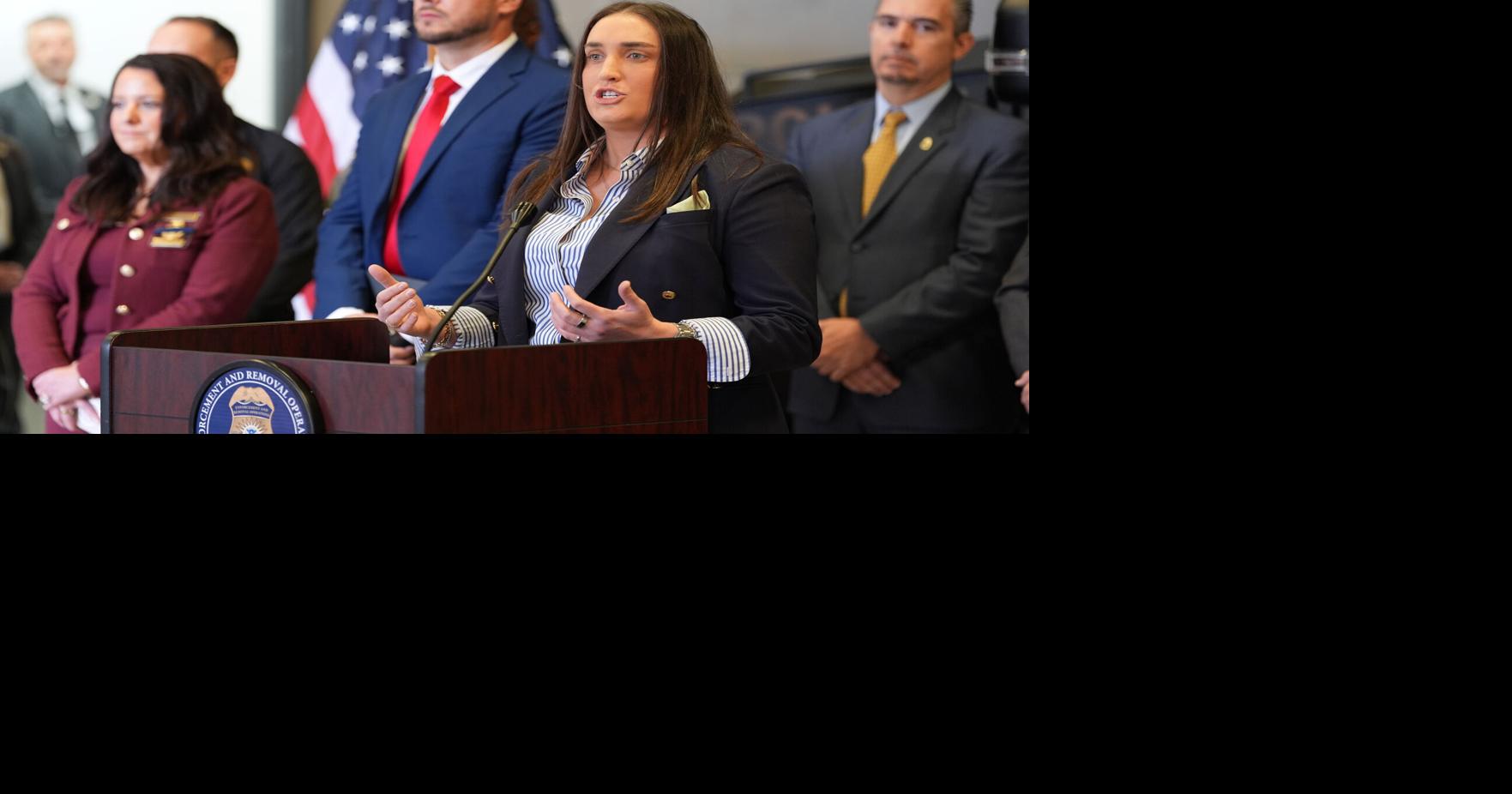 Top ICE official resigns to seek battleground congressional seat in ...