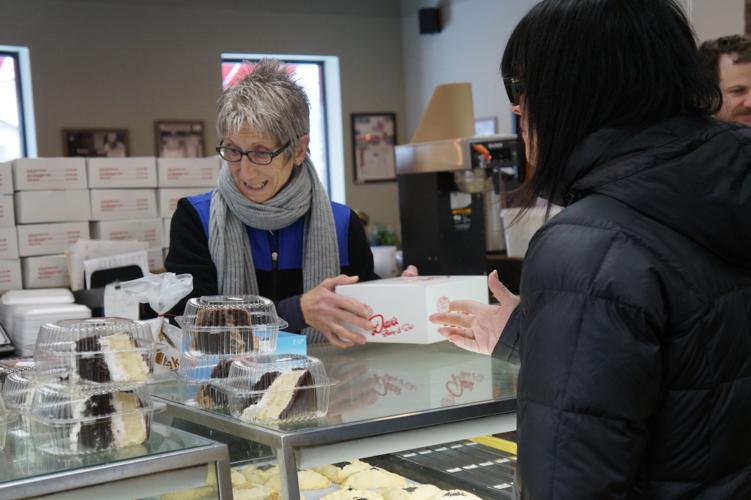 Davis Bakery celebrates 80 years | Nosh | clevelandjewishnews.com