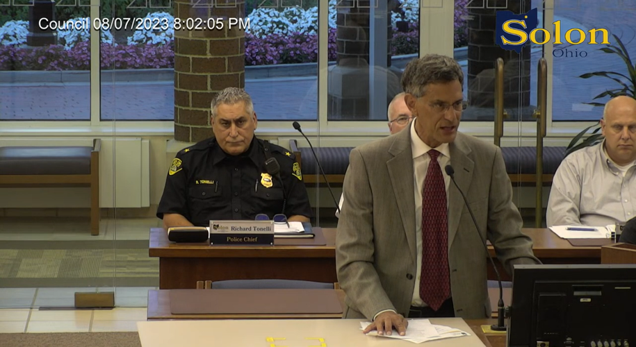 Residents voice cell tower concerns at council meeting | Local News ...