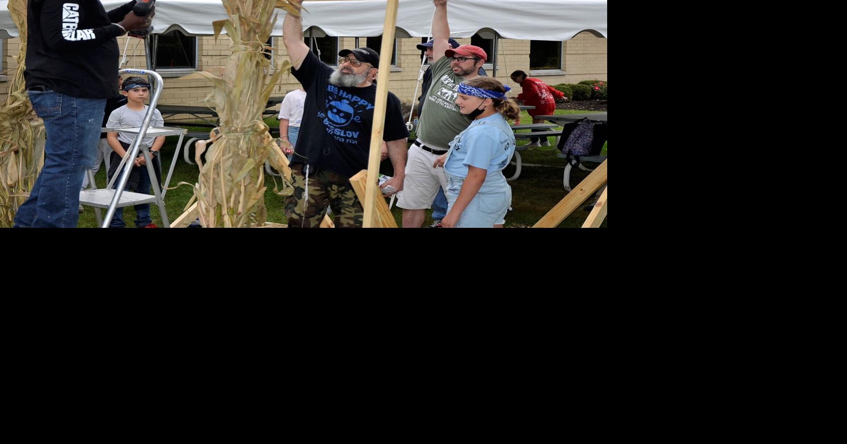 Gross Schechter Day School holds inaugural High Holiday Shuk | Rosh ...