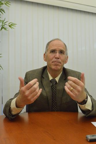 Rabbi Weiss agrees to officiate same-sex weddings | Local News ...
