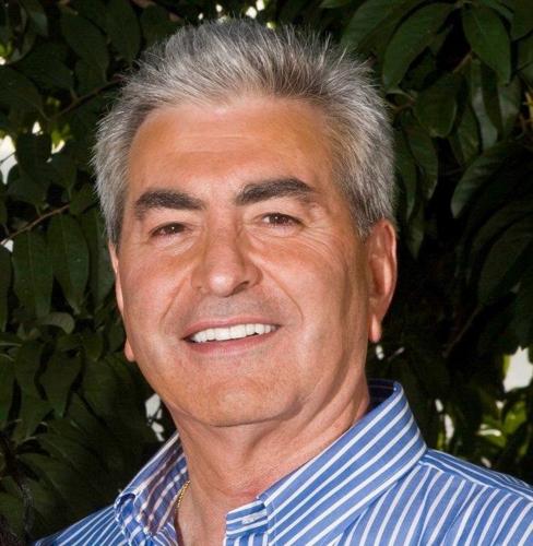 Son of former high-ranking Iranian: Iran has nukes, but won't use them ...