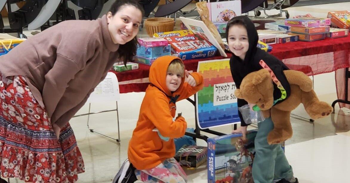 Schechter Shuk provides students with hands-on experience | Local News ...