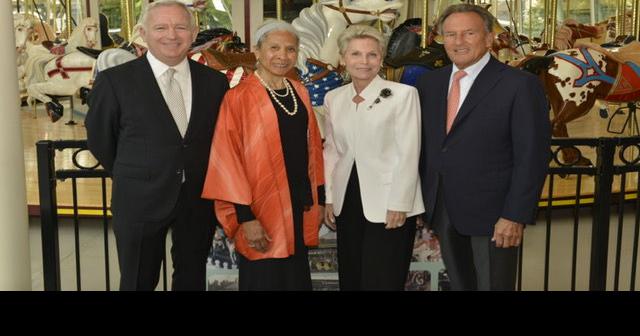 Terry and Sheldon Adelman receive Dance/USA Champion Award | Local News ...