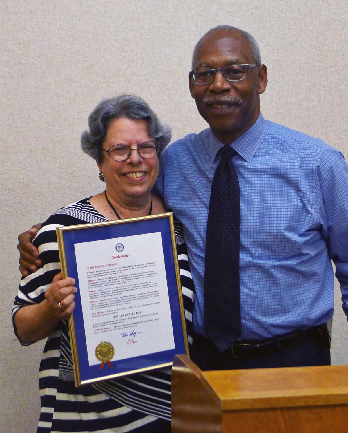 Hexter named JCB of Akron volunteer of year | Community ...