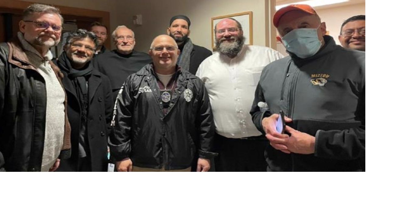 Former Cleveland Rabbi Paley provides on ground support as police ...