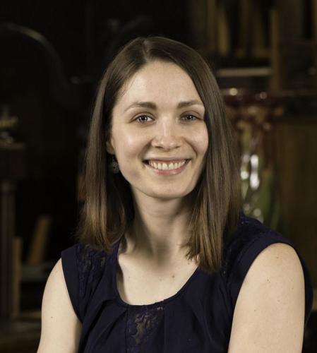 Buying, selling antiques locally boosts experience | Business ...