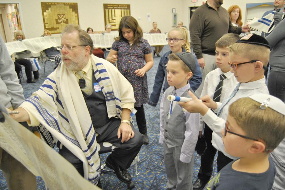 Northeast Ohio Jews join #ShowUpForShabbat initiative | Local News ...