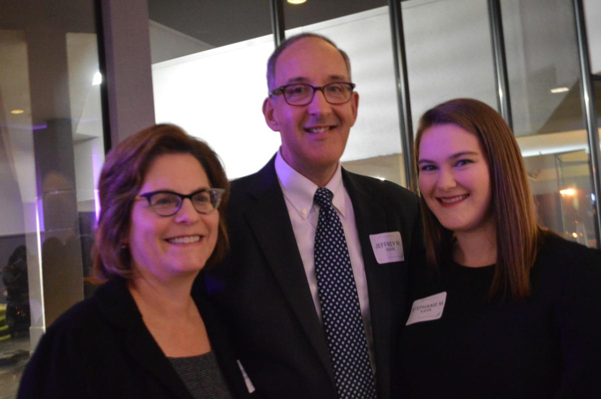 Fingerhut helps JFSA celebrate move into new building | Local News ...