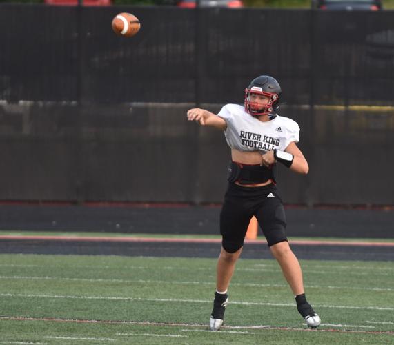 River Kings scrimmage with Camanche to kick off 2023 season | High ...