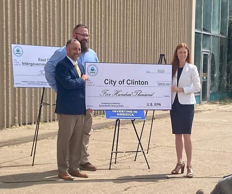 Clinton awarded $500,000 Brownfields grant | Local News | clintonherald.com