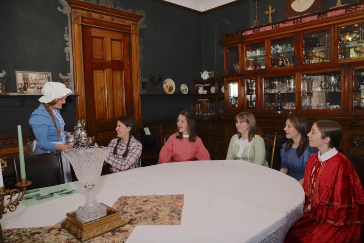 Unity's 'Little Women' visit Clinton's Curtis Mansion | Local News ...