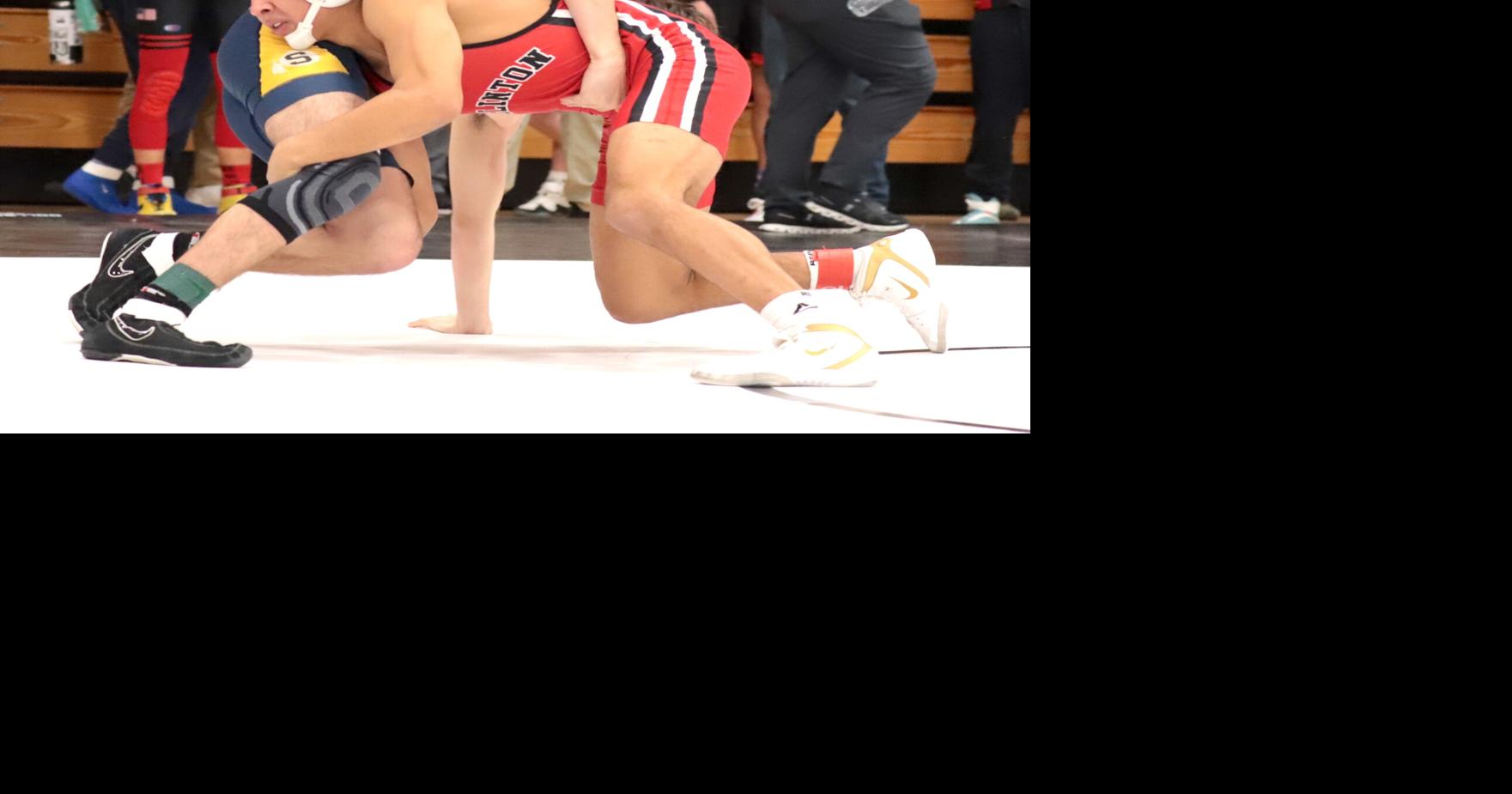 Peters crowned champion for Clinton at 50th Annual Bob Lueders Invitational | High School Sports ...