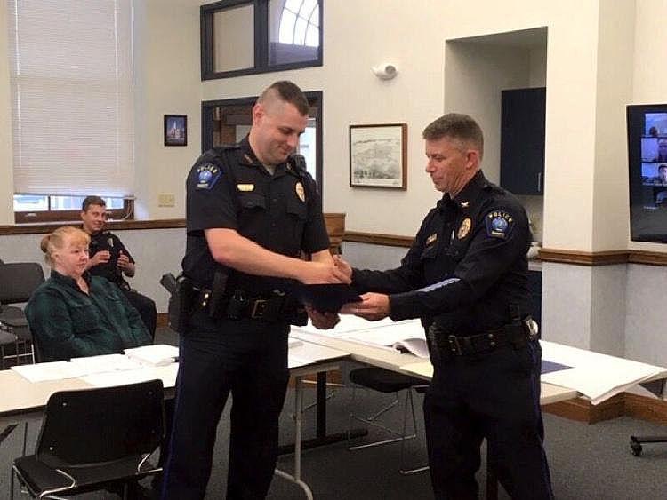 Police awarded for life-saving measures | Local News | clintonherald.com