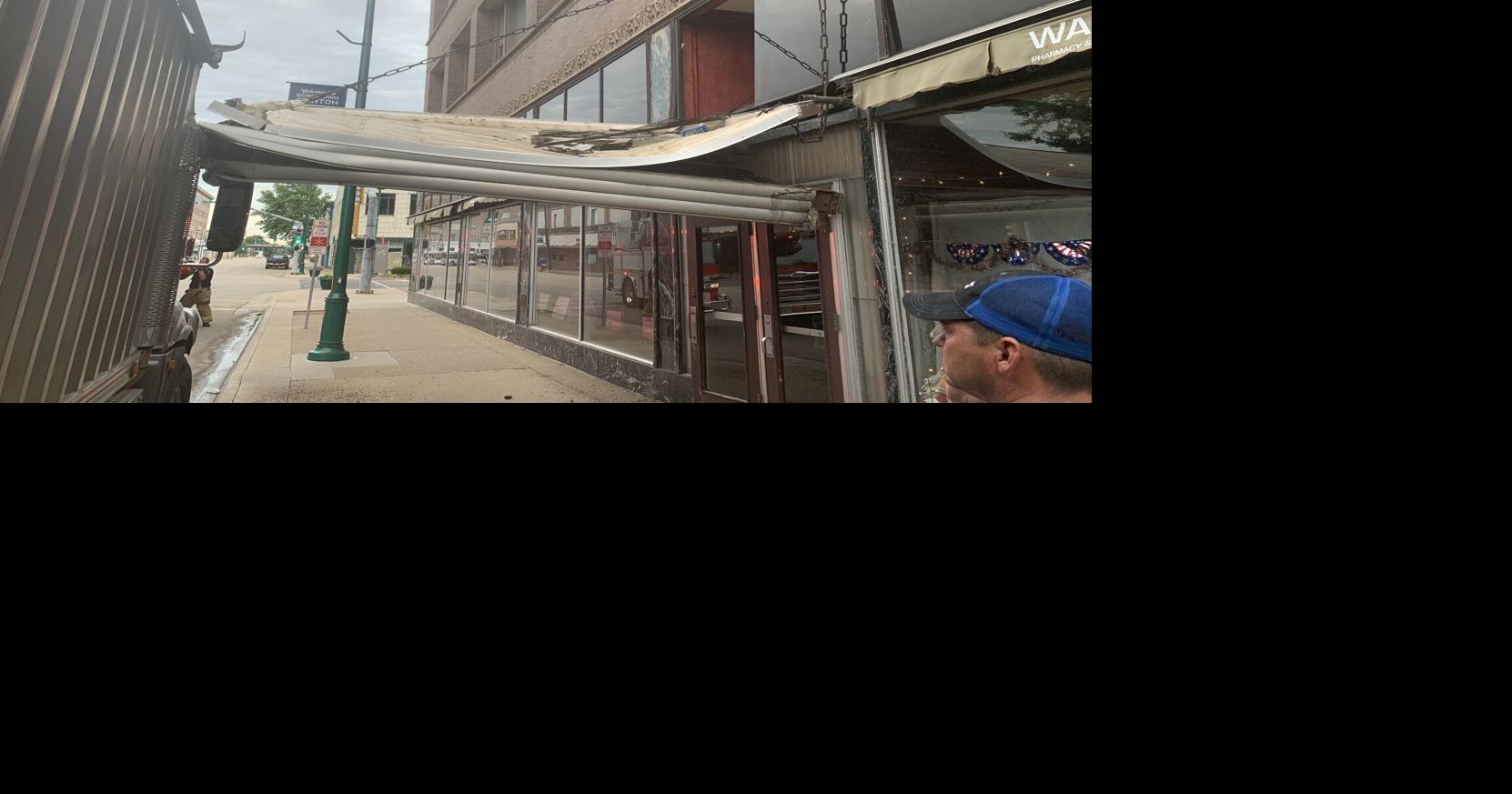 Truck damages historic Van Allen Building | Local News | clintonherald.com