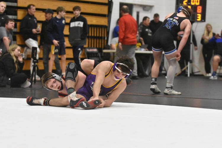 Seven locals medal to highlight Bob Lueders Invitational | Sports ...