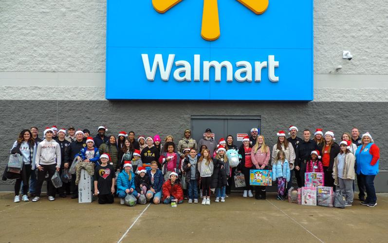 ‘Shop with Cops’ program to expand | Local News | clintonherald.com