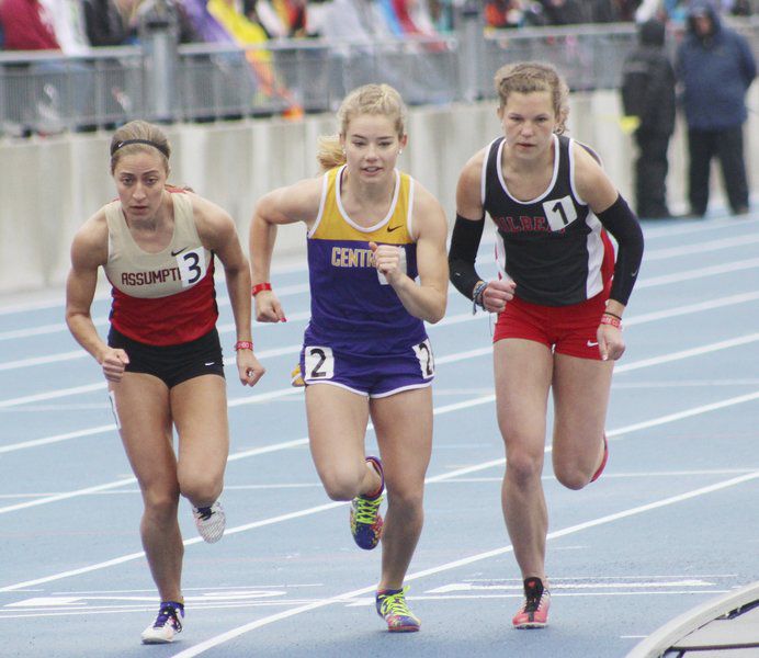 Iowa prep track: Three runners medal in 800 | Sports | clintonherald.com