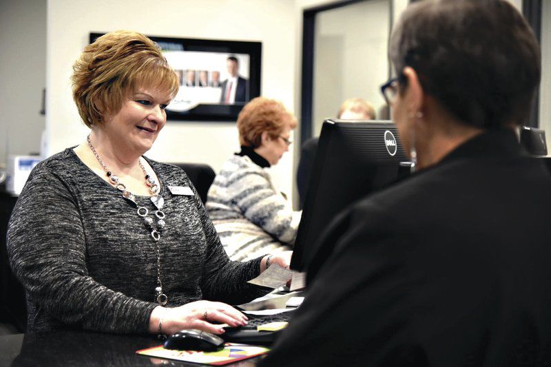 New DuTrac opens at Marketplace | Local News | clintonherald.com