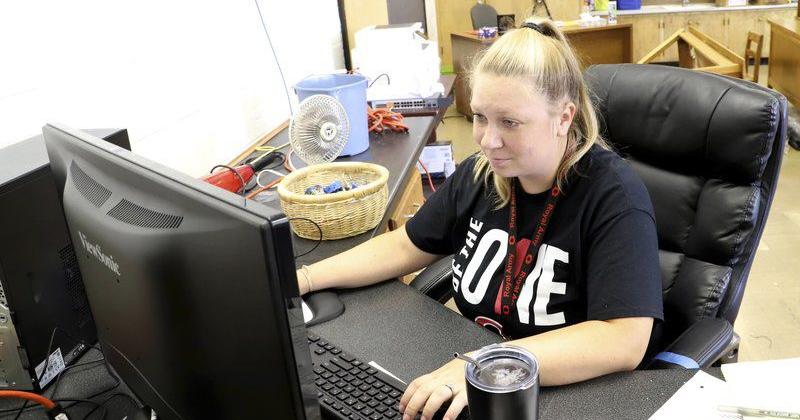 Staff readies Gateway Learning Center for first day of school | Local ...