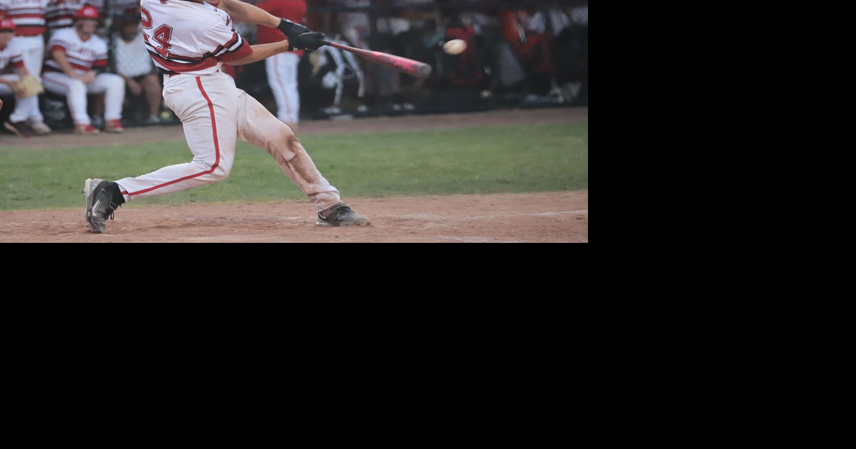 Clinton baseball wins 1st | High School Sports | clintonherald.com