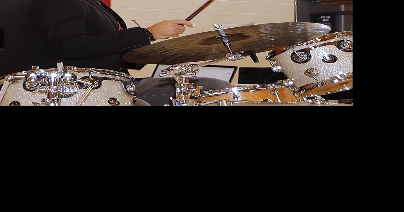 Breaking the ice with music, drummer teaches life lessons in Fulton ...