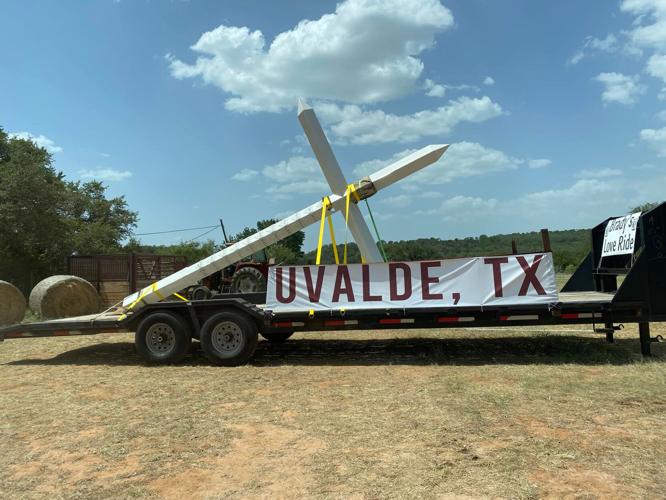 North-Central Texas man transports memorial cross to site of shooting ...